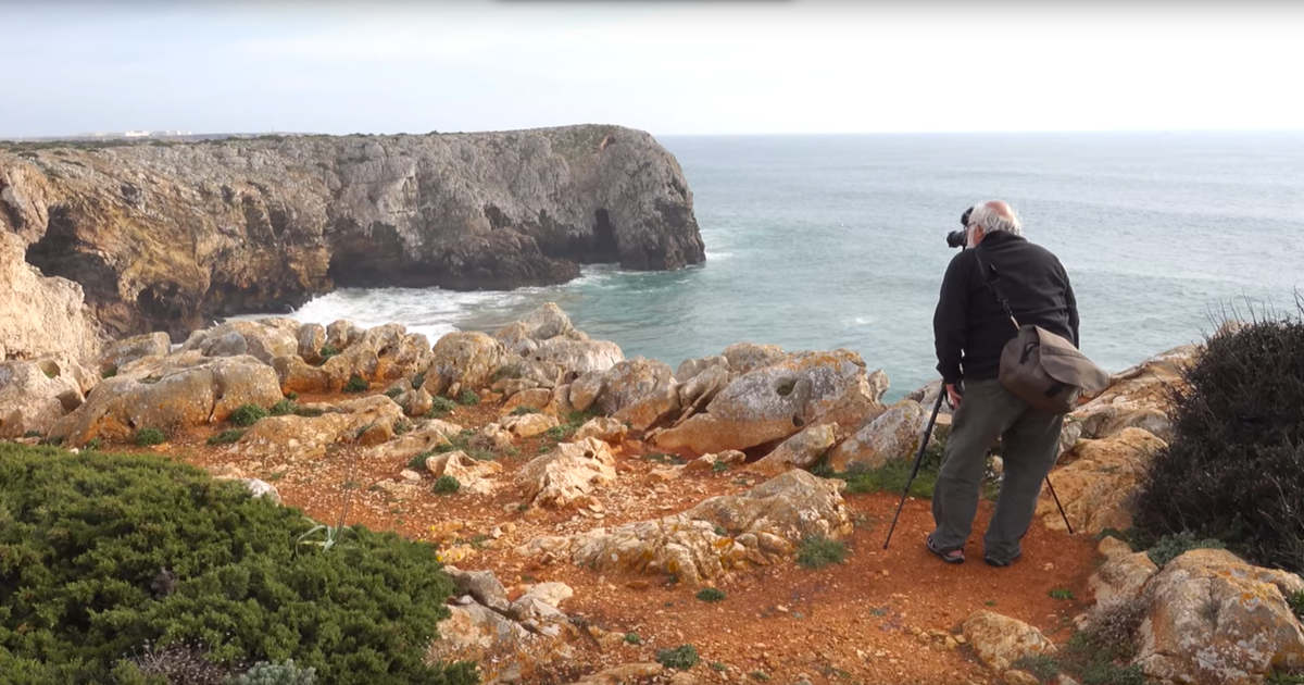 What's In My Bag: Bob Krist's Lightweight Kit For 4K & Stills | Sony ...